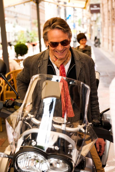 Jeremy Irons Using a BMW R1200 GS Triple Black | jeremyirons.net