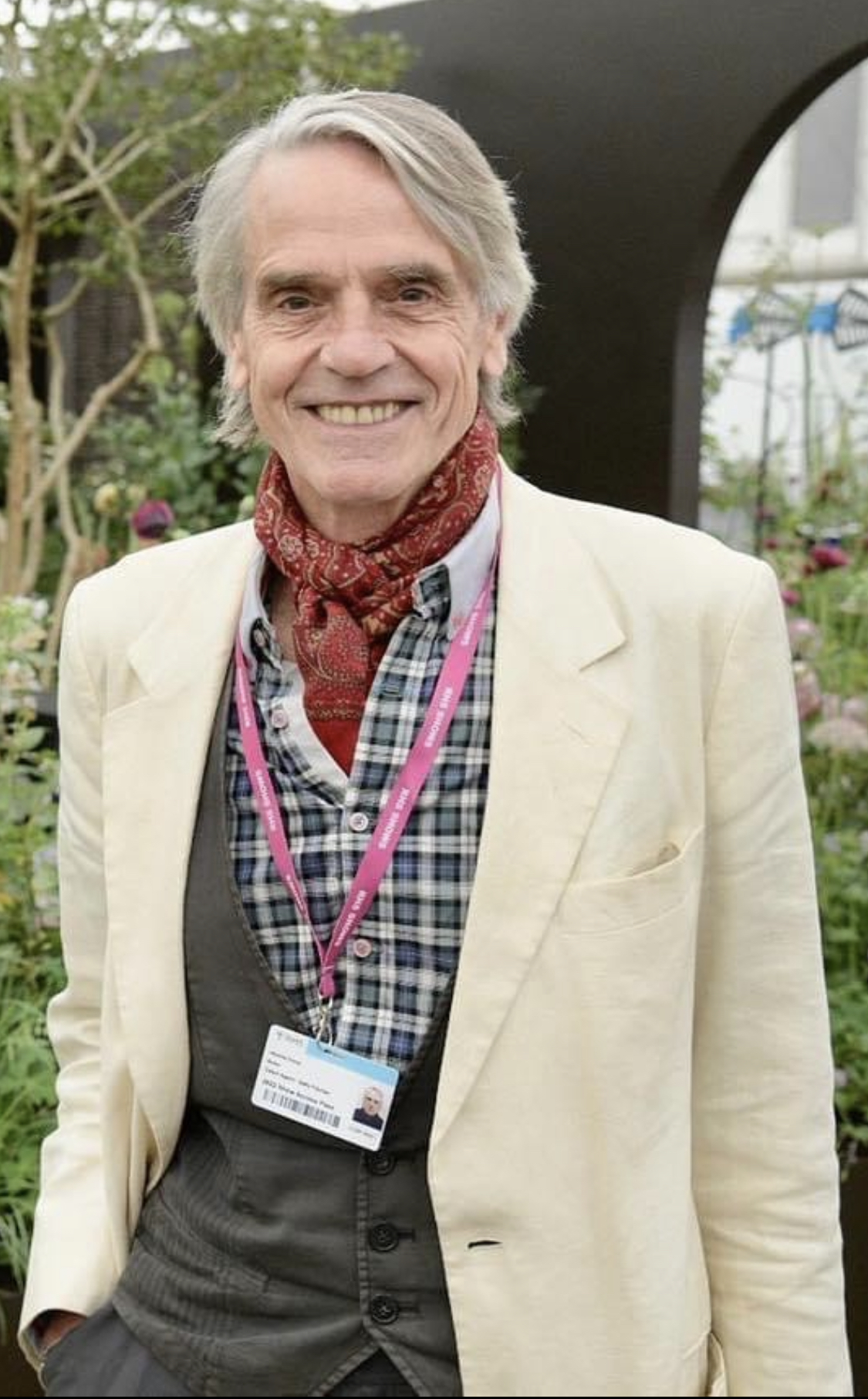 Jeremy Irons Attends Chelsea Flower Show 2022 | jeremyirons.net