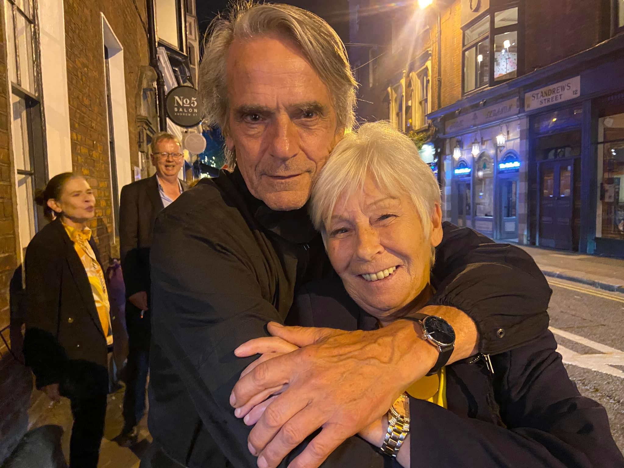 September | 2022 | jeremyirons.net